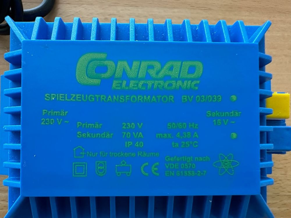 Spielzeugtransformator Conrad 230V AC / 16 V AC / 70 VA | Kaufen auf ...