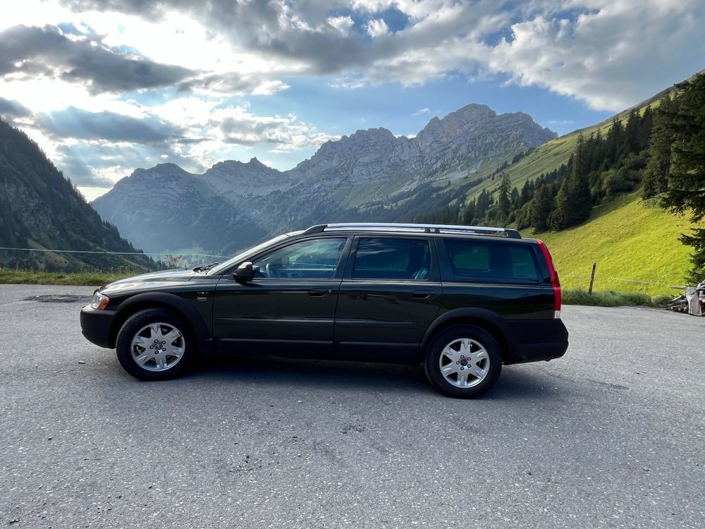 VOLVO XC 70 D5 AWD (Defekt) in Matten(St.Stephan) für CHF 1826 – nur ...
