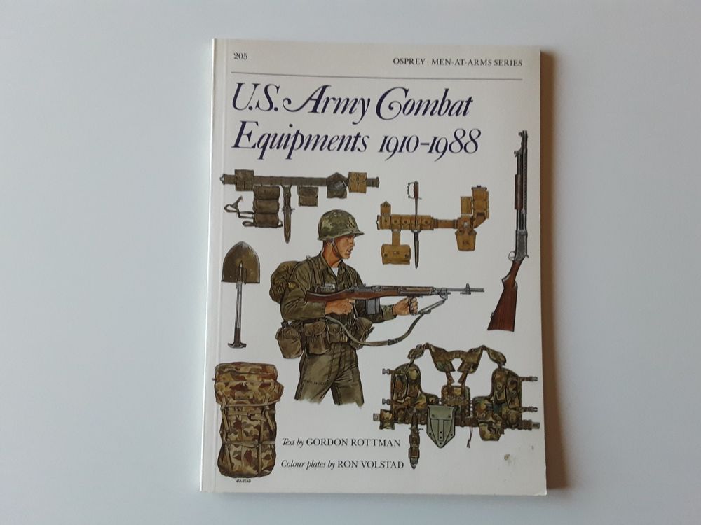 Buch US Army Combat Equipments 1910-1988 | Kaufen auf Ricardo