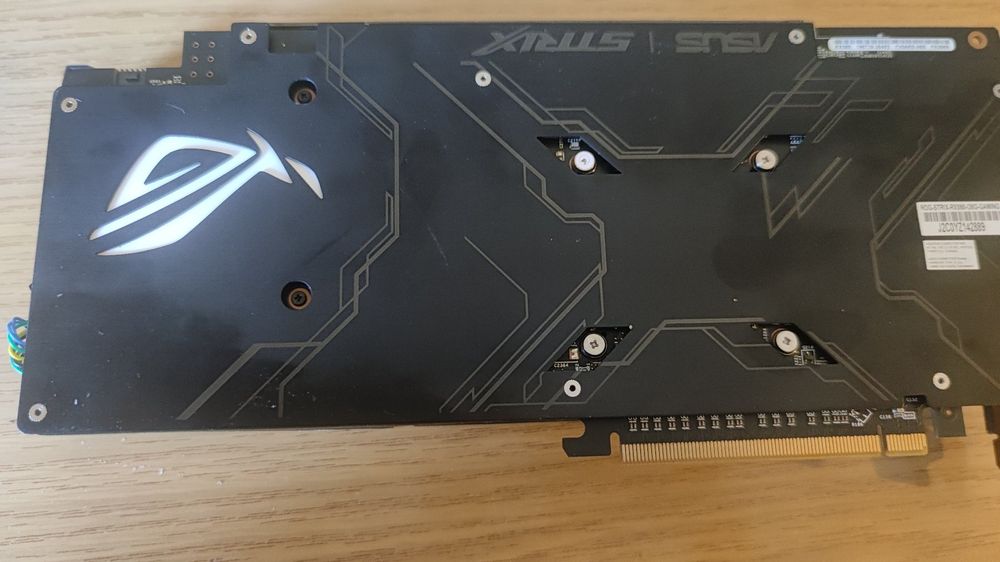 ASUS Radeon ROG STRIX RX 580 O8G GAMING- defekt (Defekt) in Wallisellen für CHF 38 – mit ...