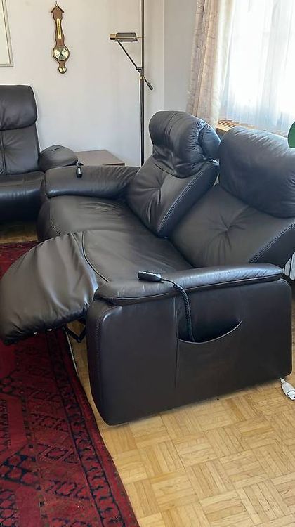 3er Ledersofa & 2er Ledersofa elekt. verstellbar (Gebraucht) in Kyburg für CHF 250 – nur ...
