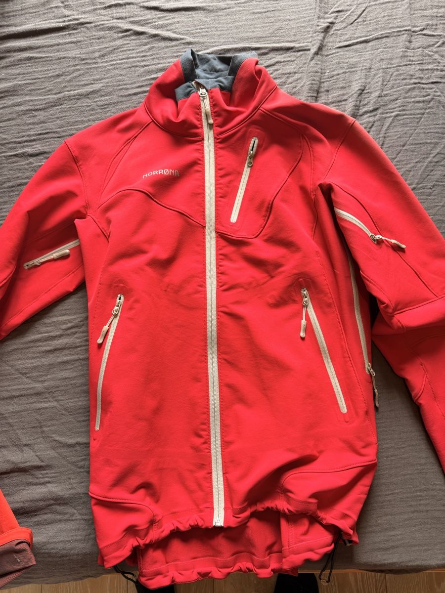 Gilet Norrona Svalbard fert taille M (Gebraucht) in Clèbes (Nendaz) für ...