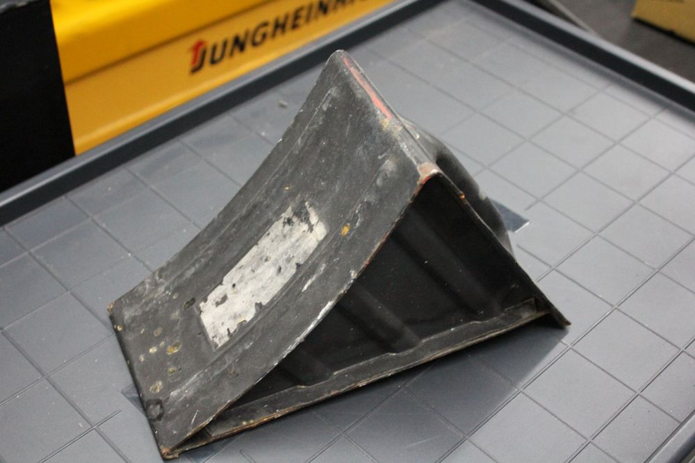 Keil aus Metall für Anhänger | Kaufen auf Ricardo