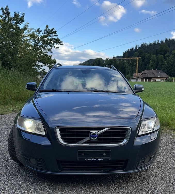 VOLVO V50 2.4 D5 (Diesel Ab MFK!!!) (Gebraucht) in Langnau i.E für CHF 1890 – nur Abholung auf ...