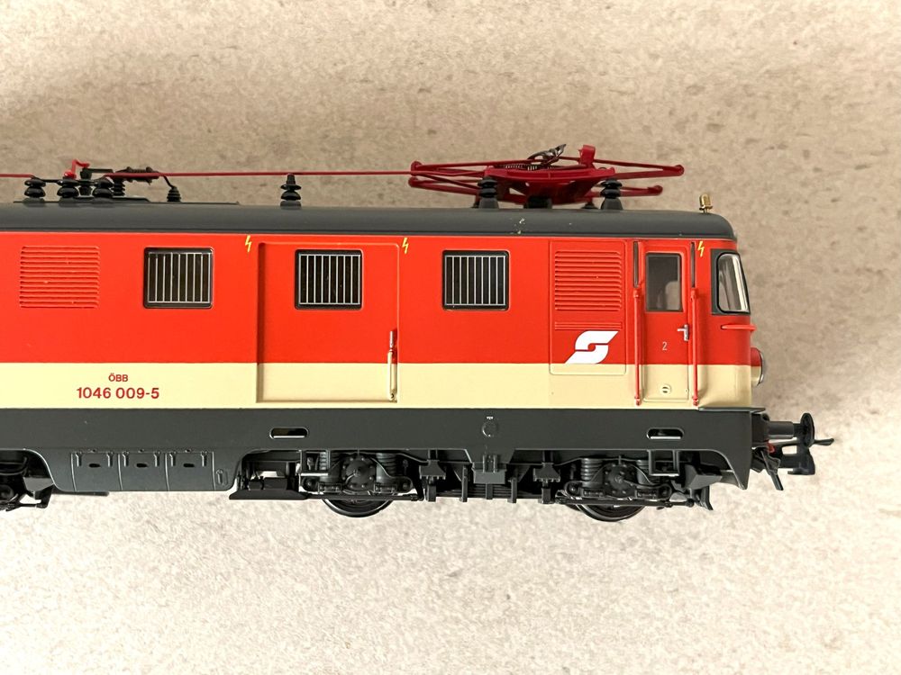 Roco HO Lok ÖBB BR 1046 Valousek Gleichstrom OVP Art. 70291 (Neu ...