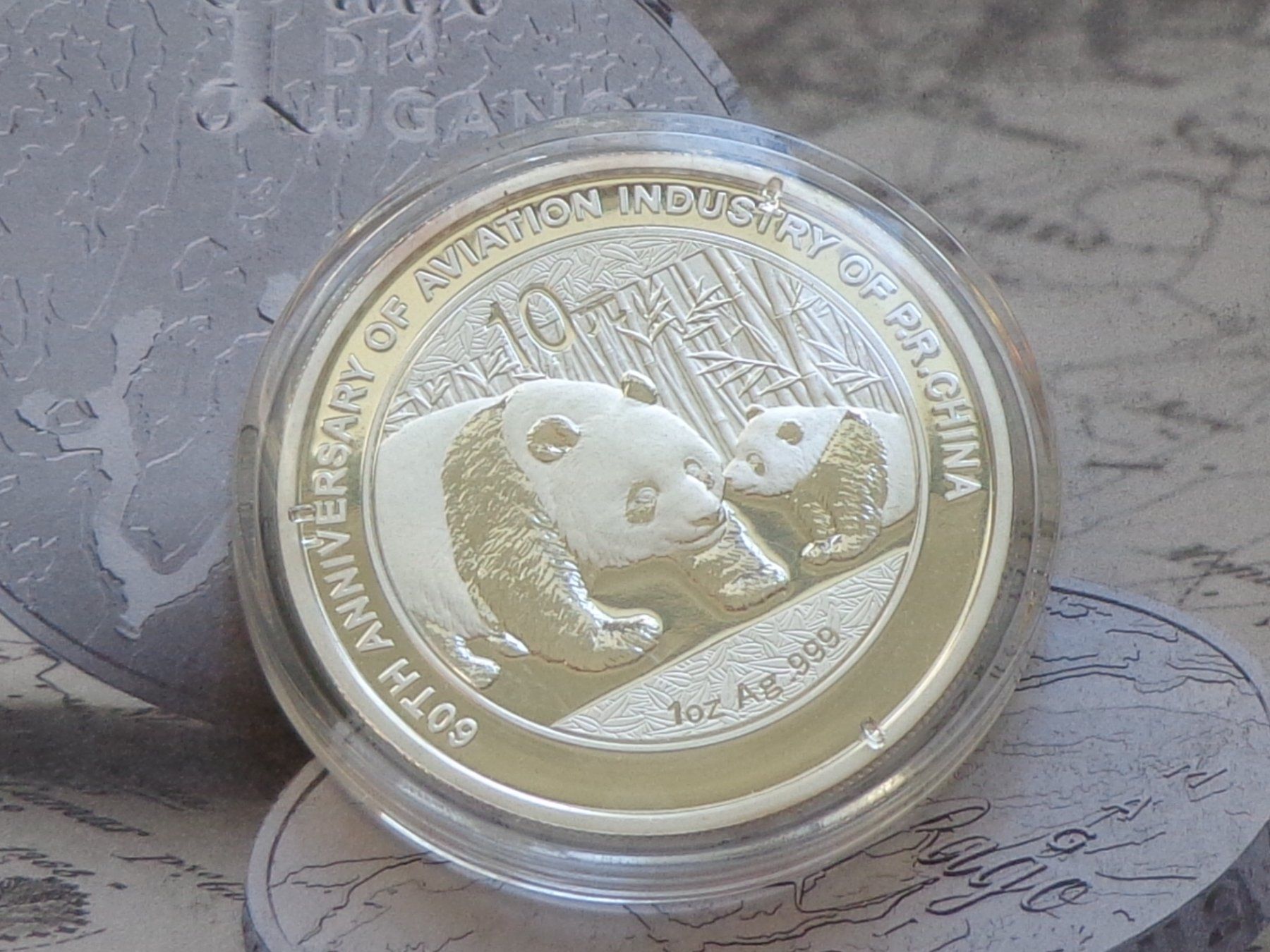 Panda 10 Yuans 2011 60è anni. de l'aviation - 20'000 ex. (Neuf avec emballage d'origine) à Pully ...