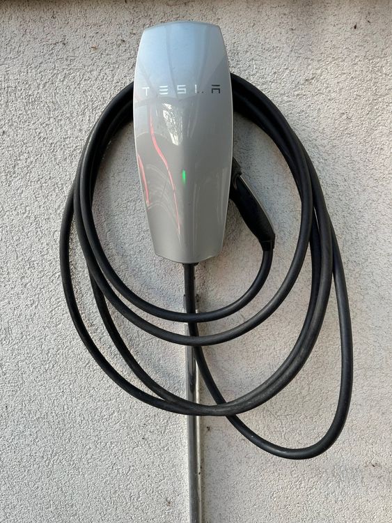Wall Connector (Ladestation) Tesla GEN2, inkl. 7,5m Kabel. (Gebraucht ...