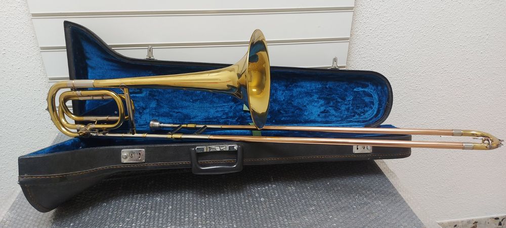 Posaune mit quartventil Lark M 4025 inkl.koffer (Gebraucht) in Glattbrugg für CHF 499 – mit ...