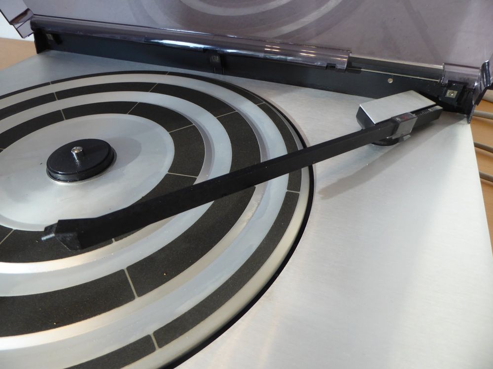 Bang & Olufsen Beogram 2400 Turntable (Gebraucht) in Winterthur für CHF ...