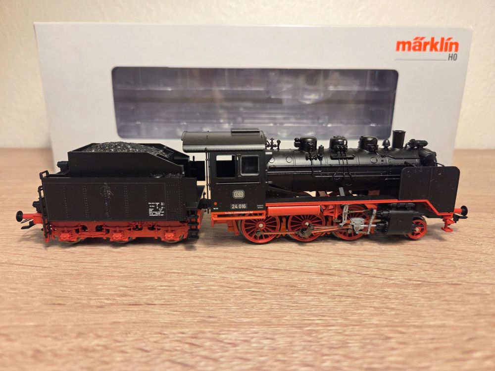 Märklin 36240 Dampflok BR 24 DB Digital H0 (D'occasion) à St-Aubin-Sauges pour CHF 119 – avec ...