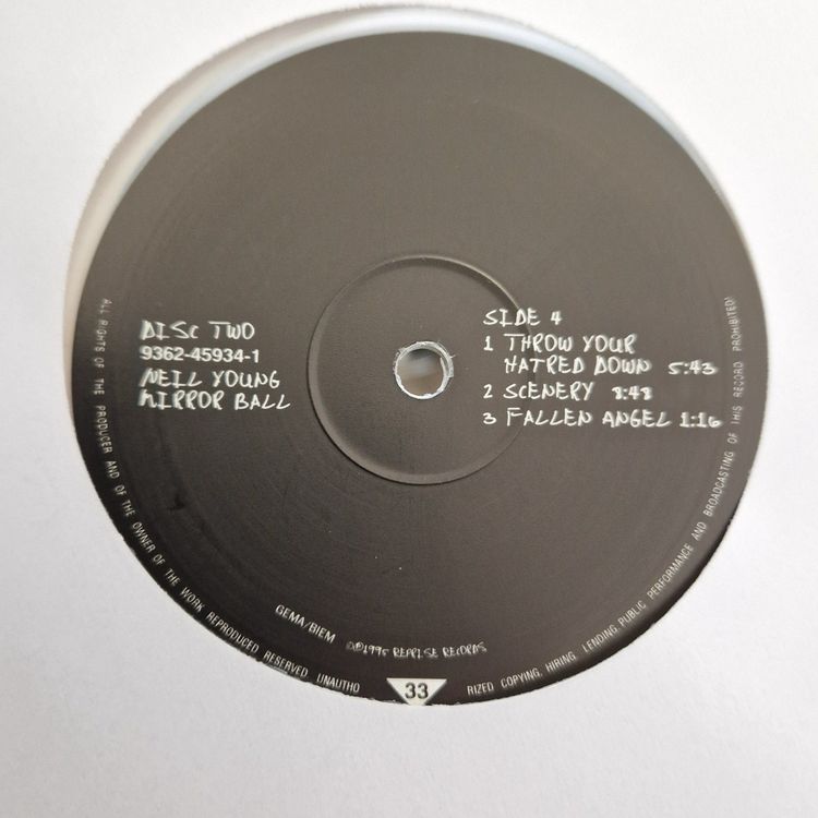 Neil Young – Mirror Ball - rare 1995 LP - New Reissue 2 x LP | Kaufen auf Ricardo