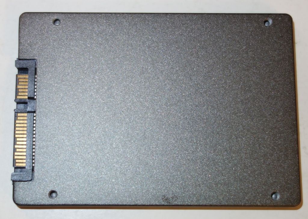 Micron RealSSD C400 SSD (256 GB, 2.5" SATA) (Gebraucht) in Dietlikon ...