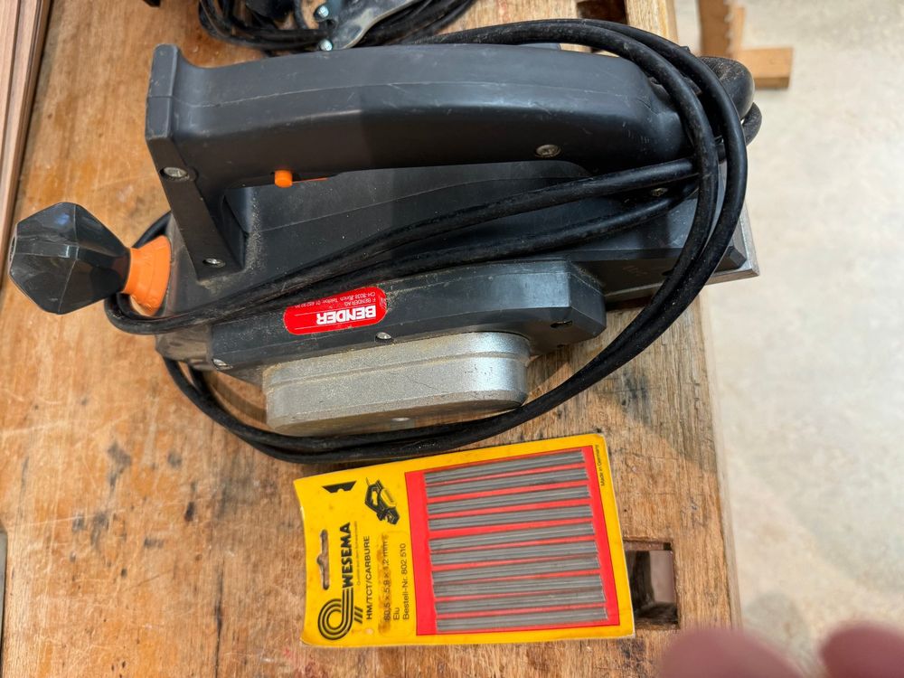 Professionelle, ultrarobuste ELU Handhobelmaschine gebraucht | Kaufen ...