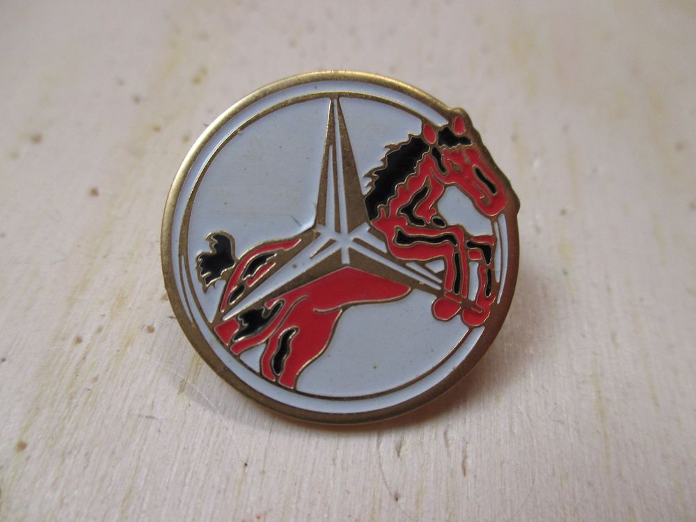 Mercedes Benz MB Pin (Neu (gemäss Beschreibung)) in Felsberg für CHF 1. ...