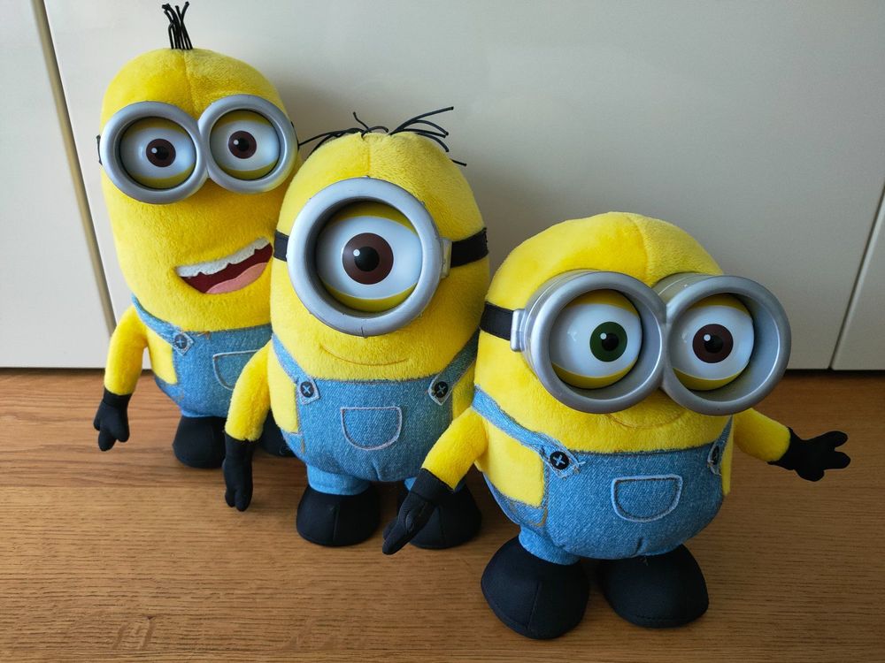 Plüsch-Minions Kevin, Bob and Dave (Gebraucht) in Steinhausen für CHF ...