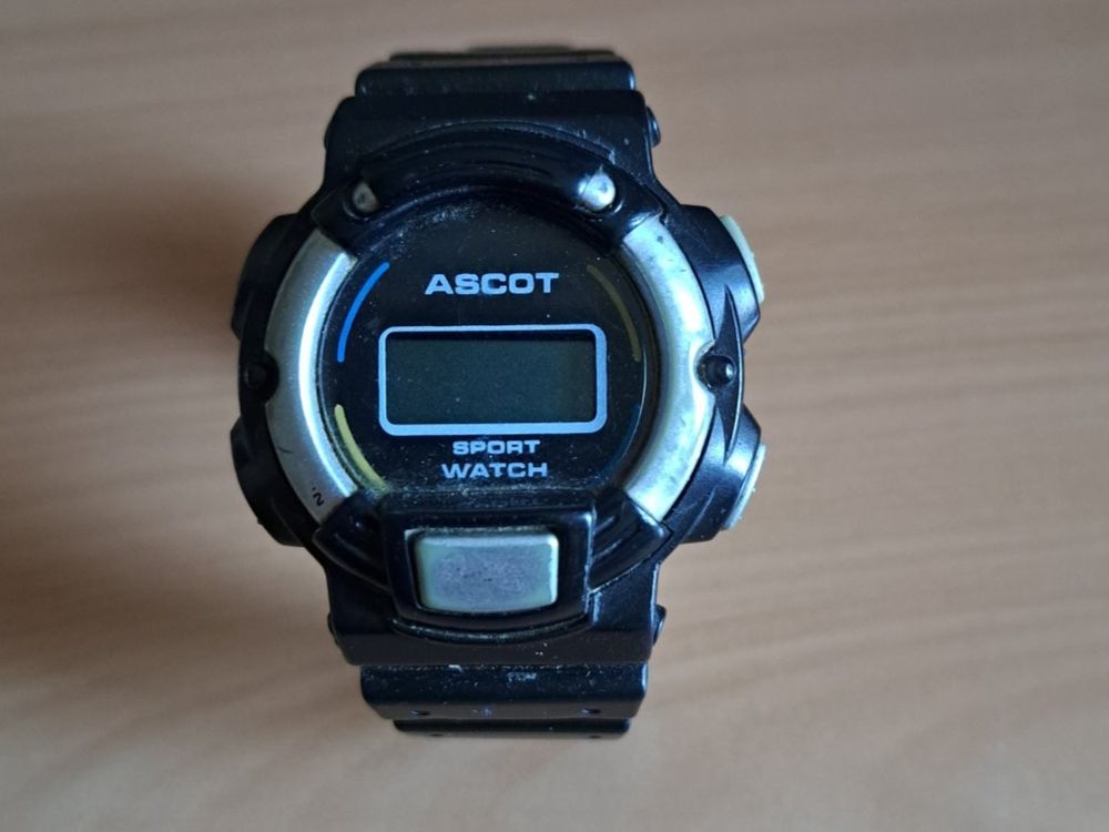 Digitaluhr Ascot AB 1.- (Gebraucht) in für CHF 1 – mit Lieferung auf ...