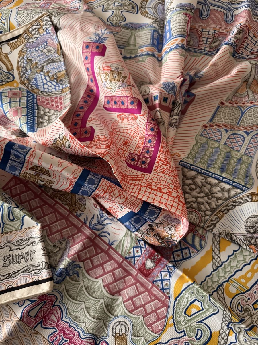 Herbes carré 90 Super Silk Quest (Neuf avec emballage d'origine) à ...