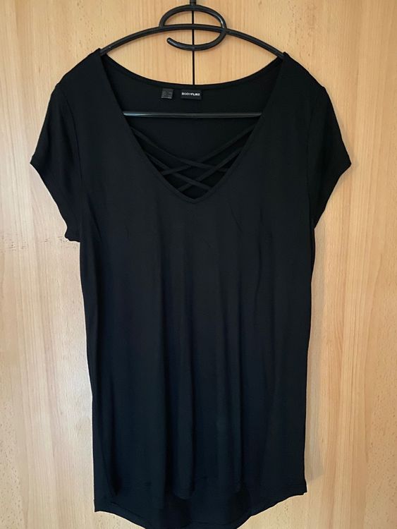 T-shirt fluide noir (Neu (gemäss Beschreibung)) in Tavannes für CHF 3 ...