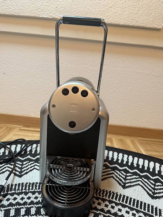 Machine à café Nespresso professionnel Zenius (D'occasion) à Clarens ...