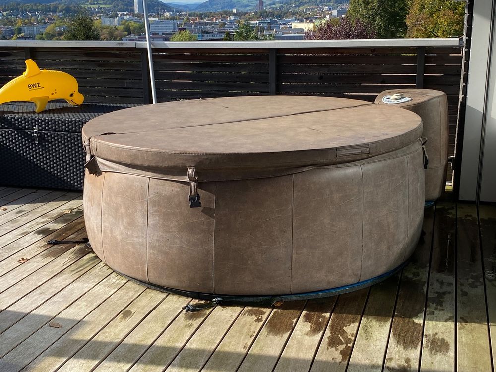 Legend Softub Whirlpool – 180cm mit revidiertem Motor (Gebraucht) in ...