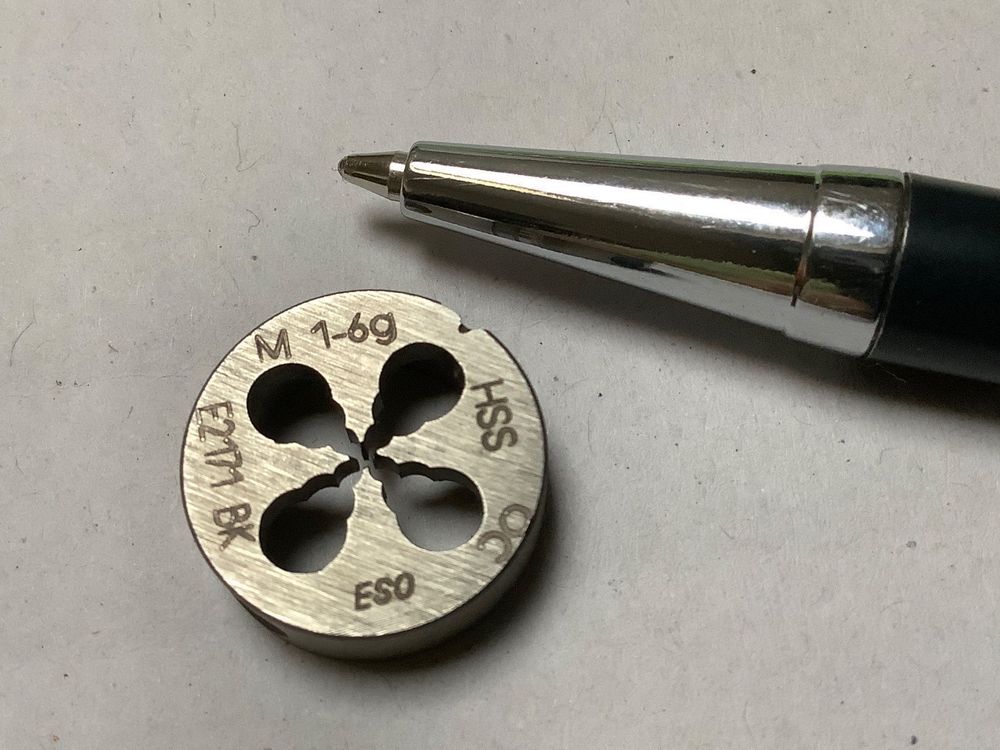 M1 Schneideisen / Filière, Neu von ESO Swiss, Toleranz 6g (Neu (gemäss Beschreibung)) in Widnau ...