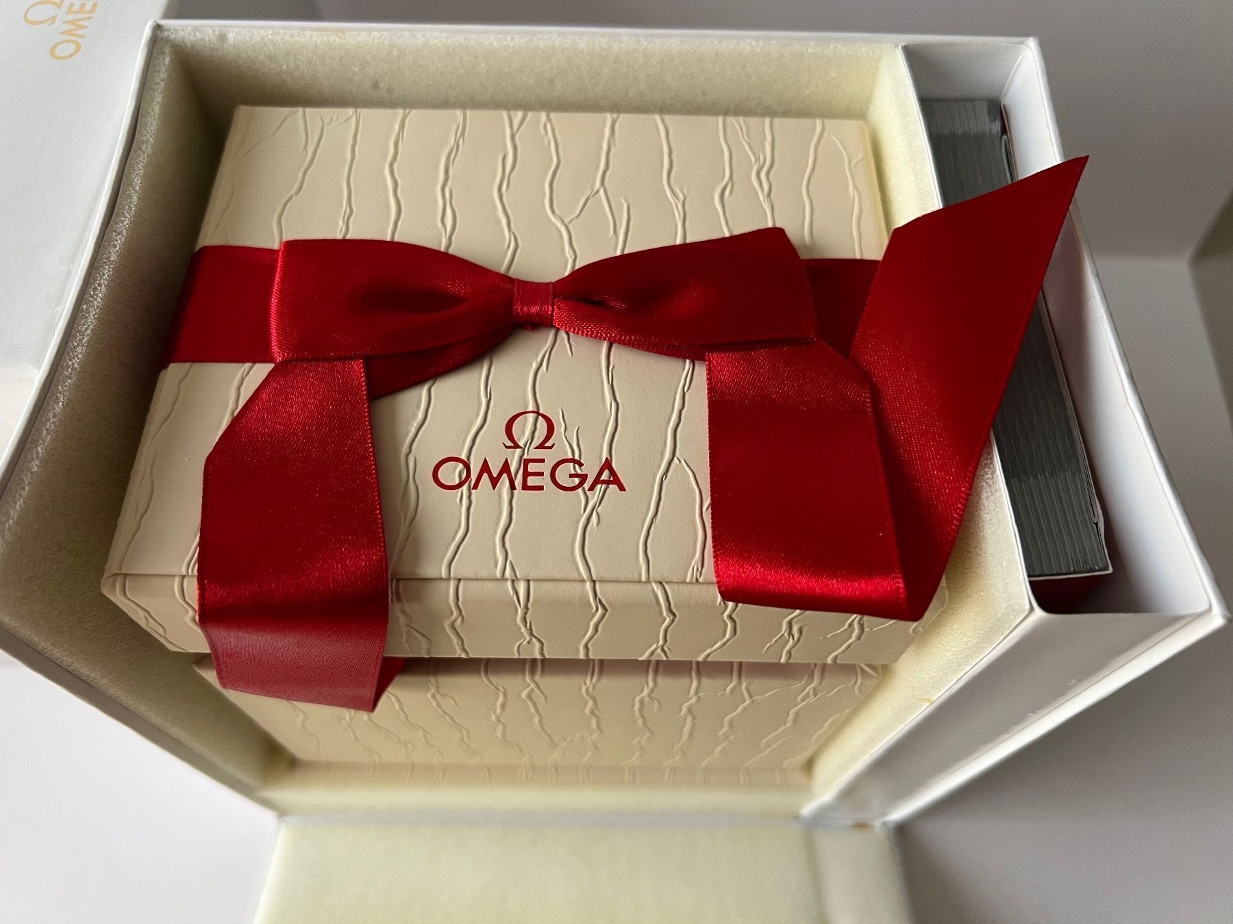 Omega Constellation Box New (Neuf (Voir description)) à Sion pour CHF ...