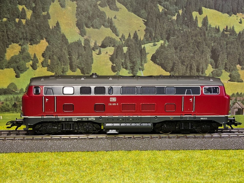 Märklin 3679 _ Diesellokomotive BR 216 Lollo _ digital _ H0 (Gebraucht ...