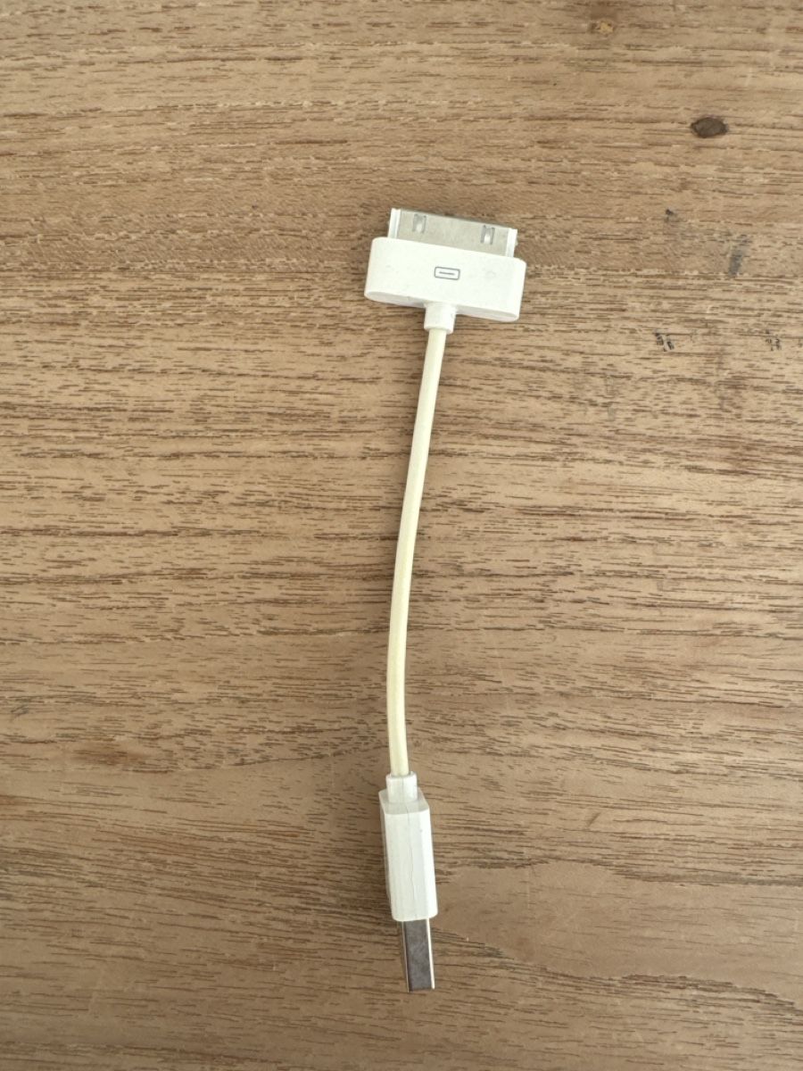 Adapter-Set für ältere Apple Geräte -Top Zustand! (Gebraucht) in ...