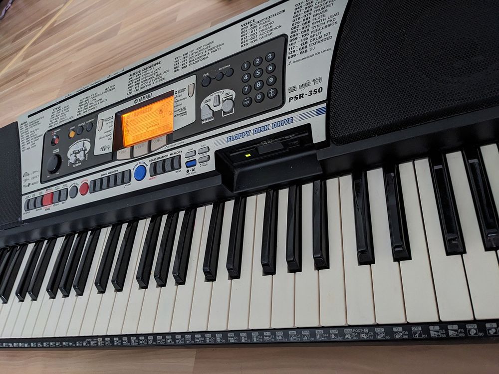 Keyboard Yamaha PSR-350 (Gebraucht) in Rupperswil für CHF 20 – nur ...