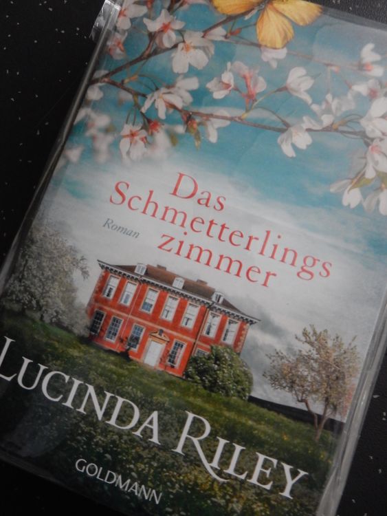 Buch, Roman: Das Schmetterlingszimmer von Lucinda Riley NEU (Neu und ...