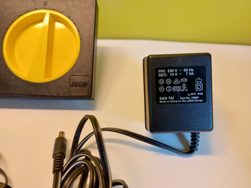 Lego für 9V Eisenbahn - Transformator, Adapter, (getestet) (Gebraucht ...