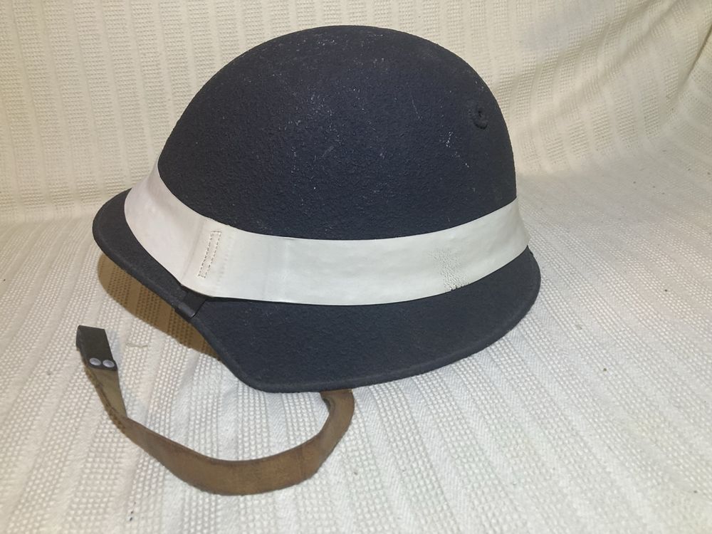 Militär Helm Schweiz (Gebraucht) in Bussigny für CHF 42 – mit Lieferung ...