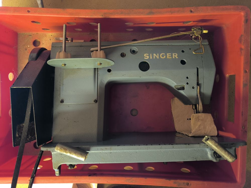 Industrienähmaschine Singer Klasse 20 U (Gebraucht) in Bleiken für CHF ...