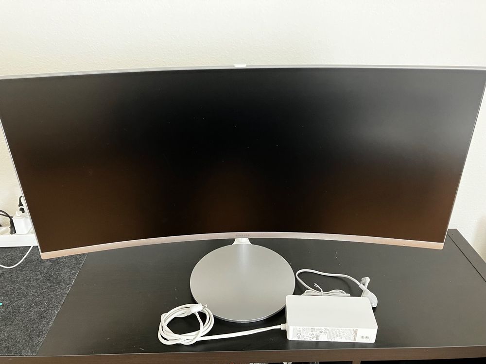 Samsung QLED Ultrawide 100Hz 34” Monitor - Neu: ca. CHF 600 | Kaufen ...