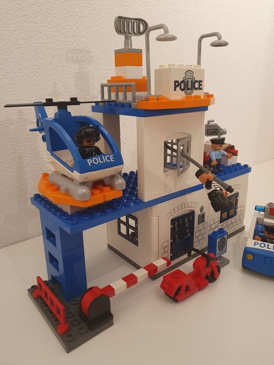 Duplo 4965 Polizeistation mit Anleitung (Gebraucht) in für CHF 39 – mit ...