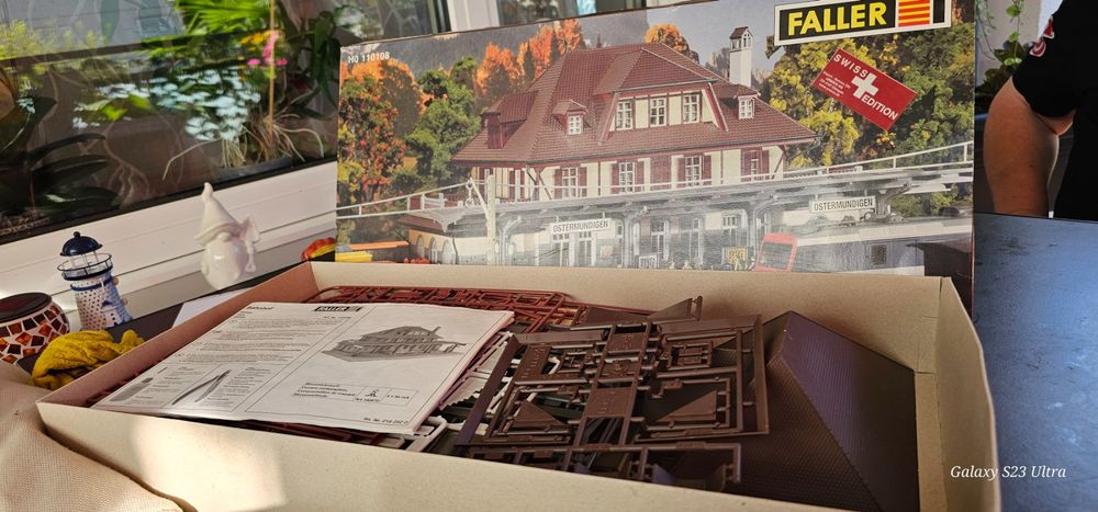 FALLER H0 Bahnhof Ostermundigen Swiss Edition (Neu und originalverpackt ...