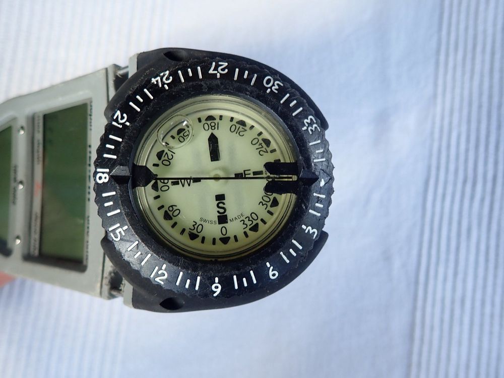 Tauchcomputer Uwatec Aladin Air mit Kompass + Originalkoffer | Kaufen ...