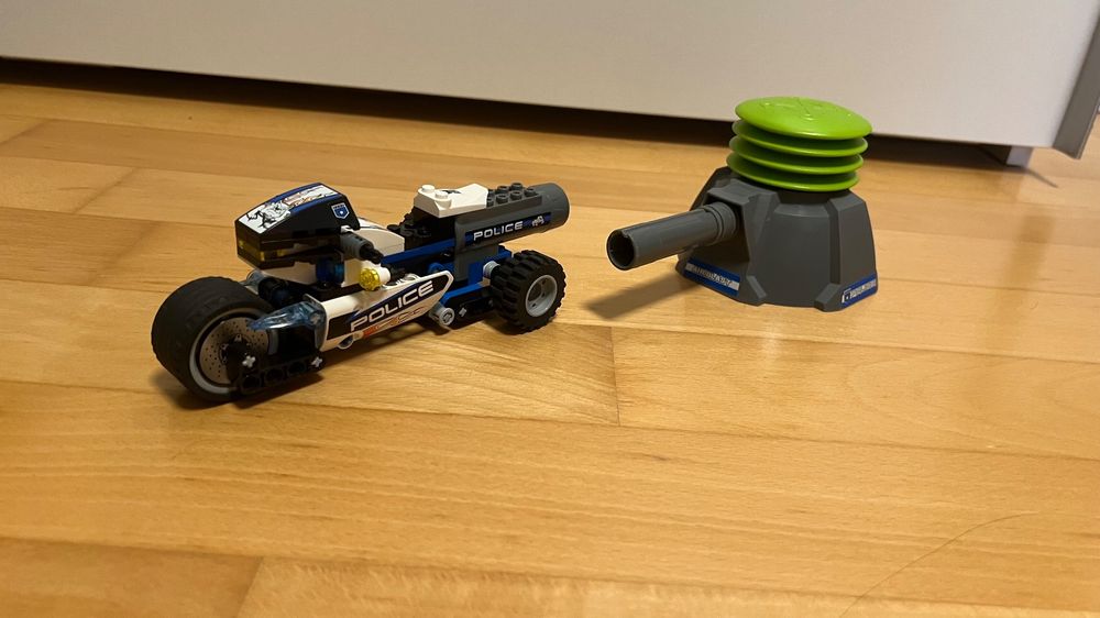 LEGO Racers Storming Enforcer Set 8221 | Kaufen auf Ricardo