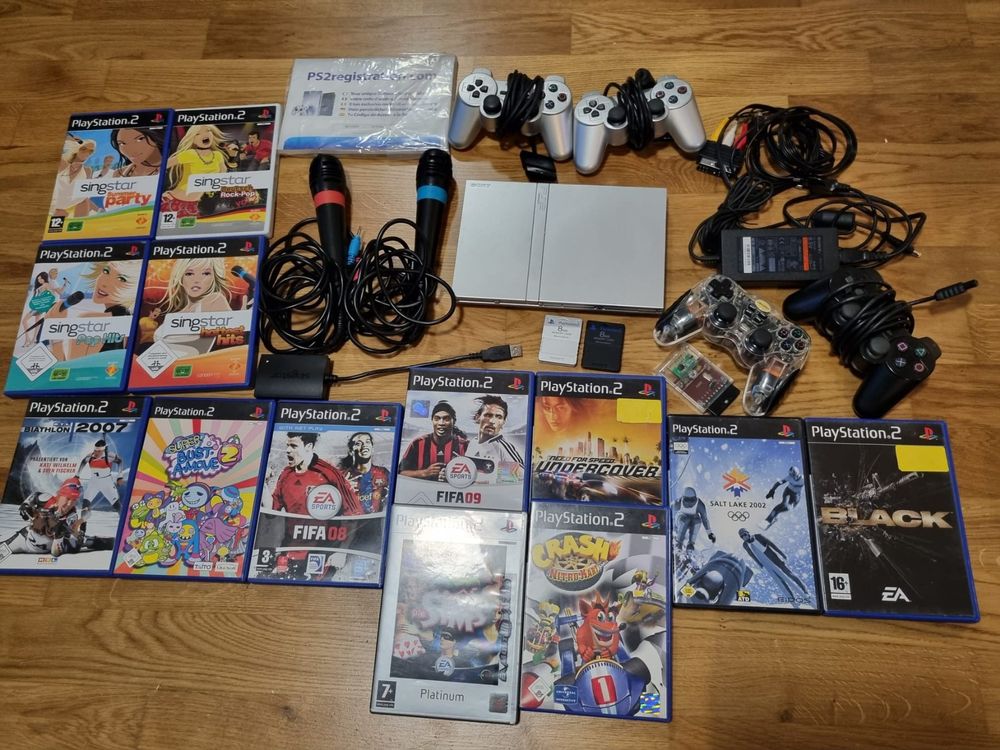 Sony PlayStation 2 PS2 Slim Silver Set / Bundle (SCPH-77004) (Gebraucht ...