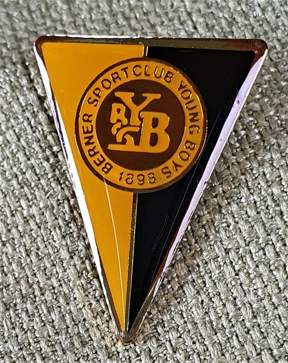 B952 - Pin BSC YB Young Boys Bern Wimpel (Gebraucht) in Reinach BL für CHF 7.6 – mit Lieferung ...