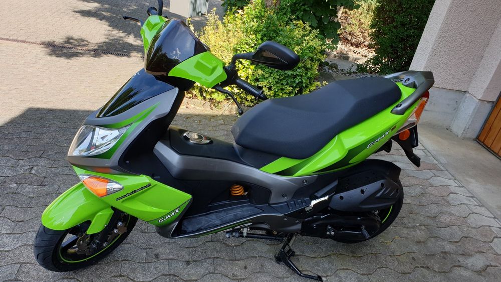 Motorrad/Roller PGO G-Max (125 cm3/ 7.1kW), grün, 2011 (Gebraucht) in ...
