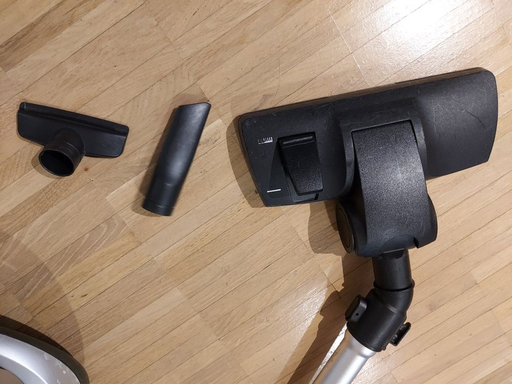 Staubsauger Mio Star V-Cleaner 700-HD - 700 W (Gebraucht) in Dübendorf ...