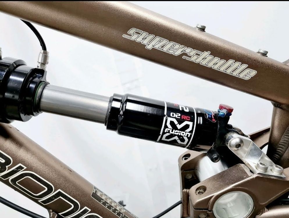 BIONICON SUPERSHUTTLE RAR FULLY ENDURO DOWNHILL (Gebraucht) in Kloten ...