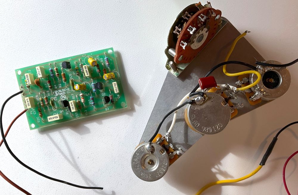 Fender Mid Boost Kit Eric Clapton – DEFEKT? | Acheter sur Ricardo