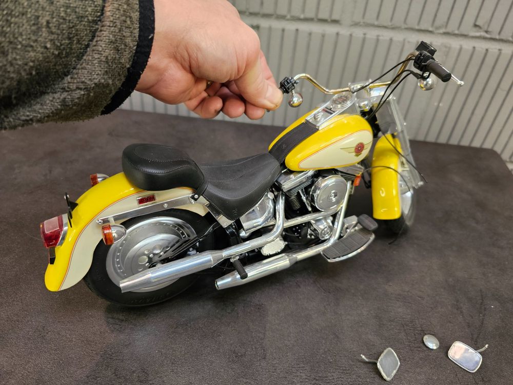 Motorrad Model Harley Davidson Fat Boy zum Fertigmachen | Kaufen auf ...