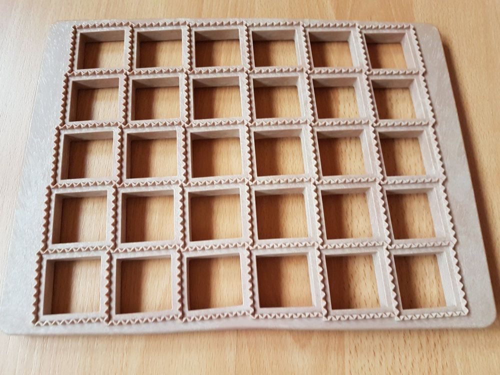 RAVIOLI-SCHABLONE BETTY BOSSI (NEUWERTIG) bs (Neu (gemäss Beschreibung ...