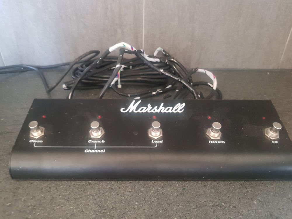 Marshall 5 button footswitch, 6 pin din connector | Kaufen auf Ricardo