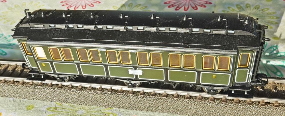 Trix 23016 Bay. Schnellzugwagen 1./2. Kl (Neu (gemäss Beschreibung)) in ...