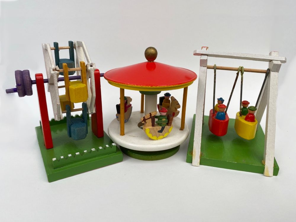 Erzgebirge Spielzeuge: Karussell, Schiffschaukel, Riesenrad (Gebraucht ...
