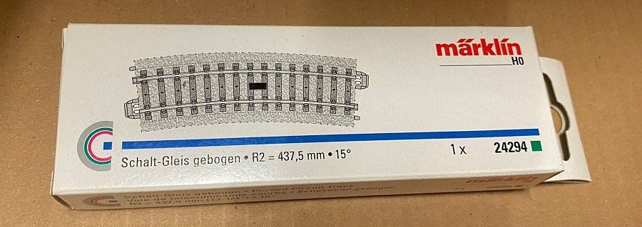 Märklin C-Gleis Schaltgleis gebogen R2 Nummer 24294 (Neu und ...